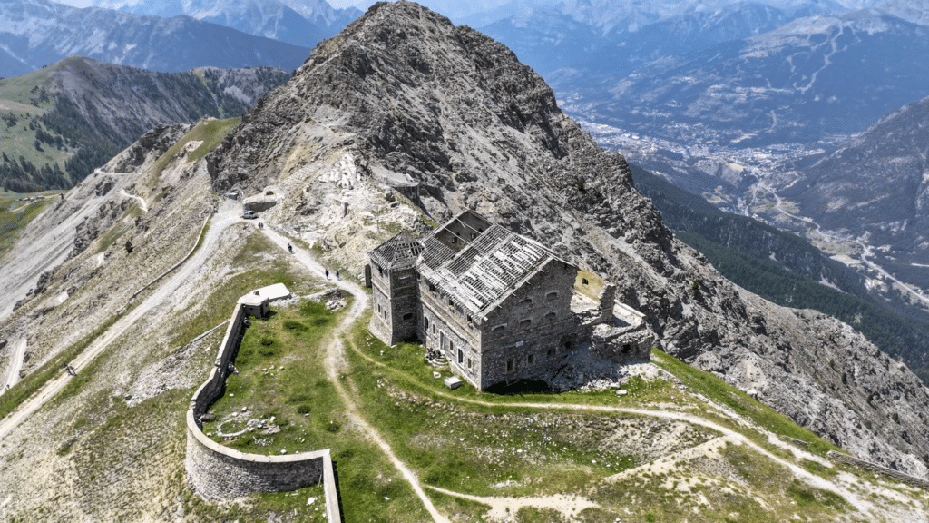 Fort du Janus : tout savoir sur ce site historique
